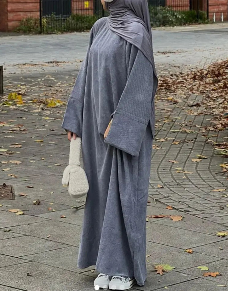 Timeless Elegance: Classic Abaya for Everyday Comfort – Arabic attire